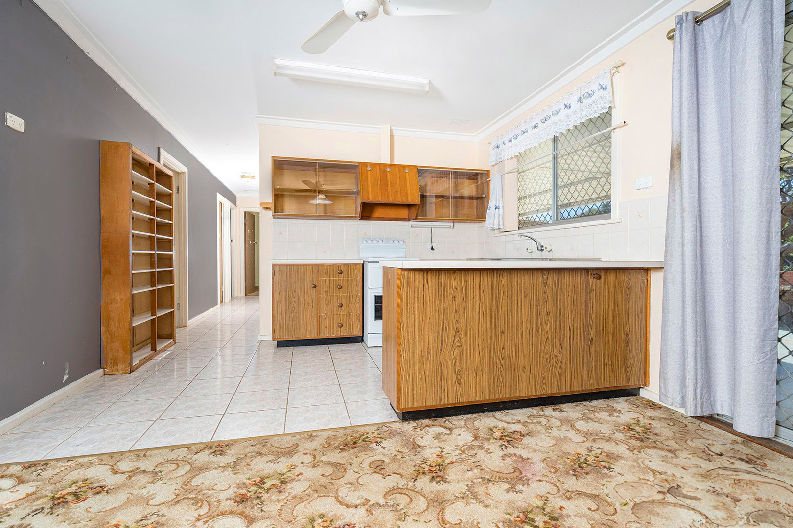 For Sale By Owner Rangeway WA 6530 | 31 Assen Street