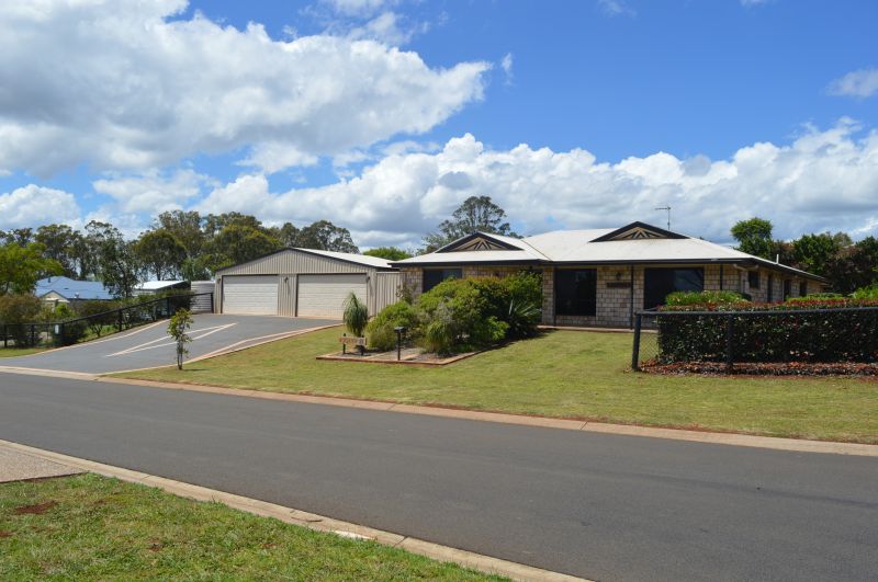 For Sale By Owner Highfields QLD 4352 | 6 Joann St